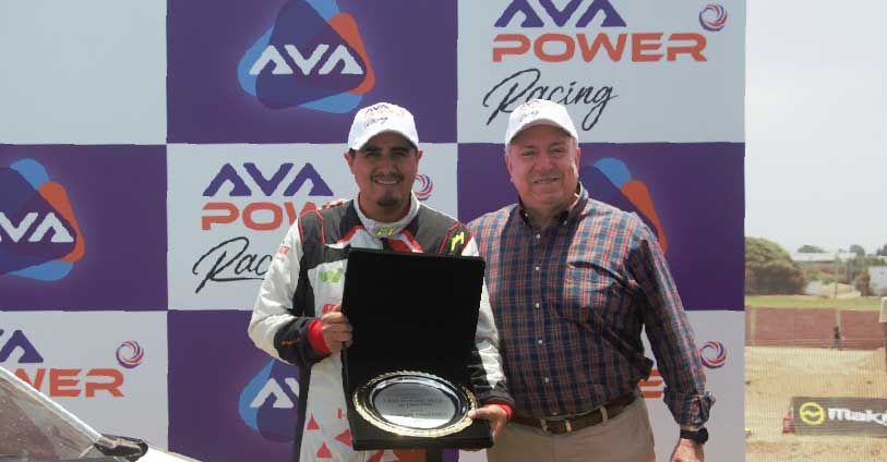 Ronmel Palomino recibe reconocimiento tras coronarse campeón de Caminos ...